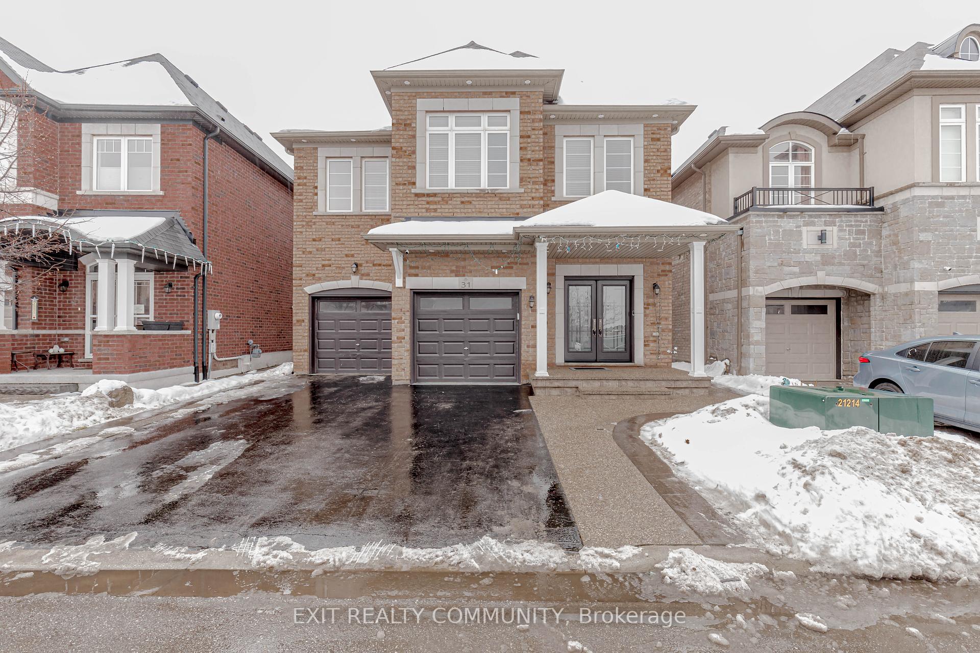31 Lola Crescent, Brampton, ON L7A 4J8