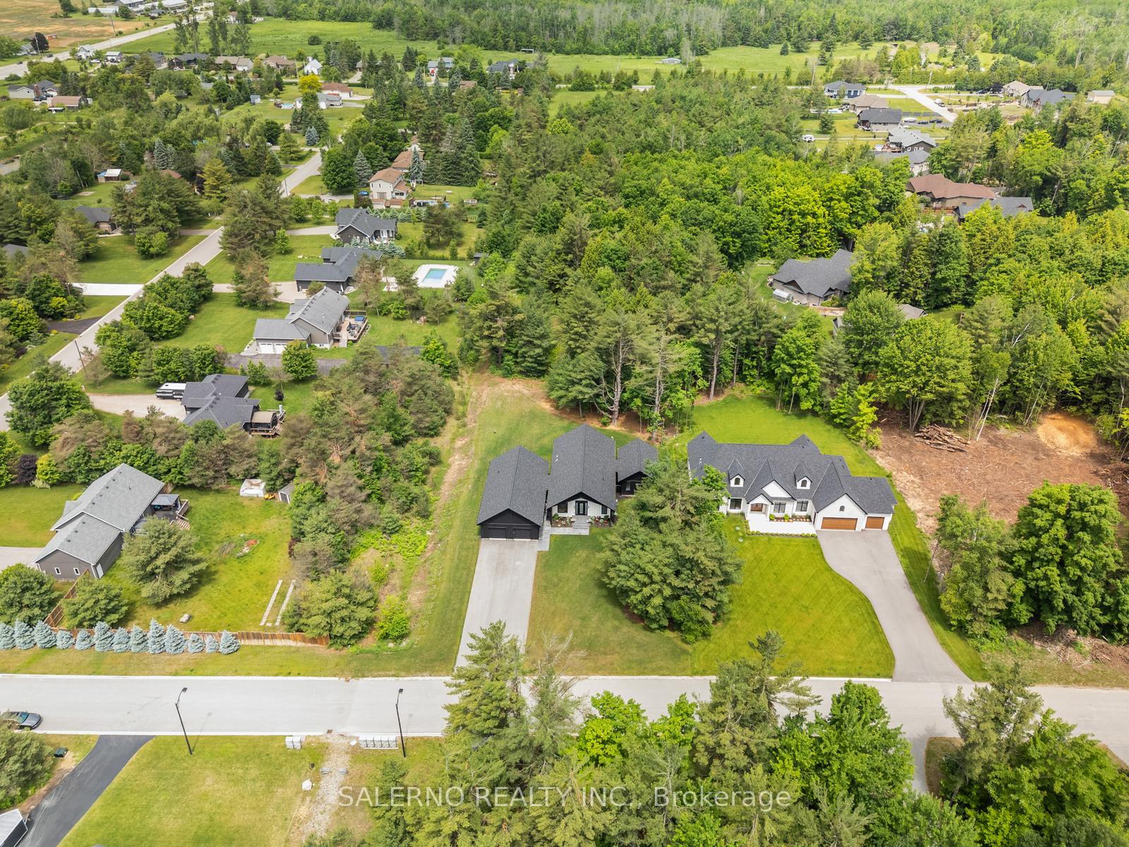 Springwater Real Estate MLS® Listings & Houses For Sale