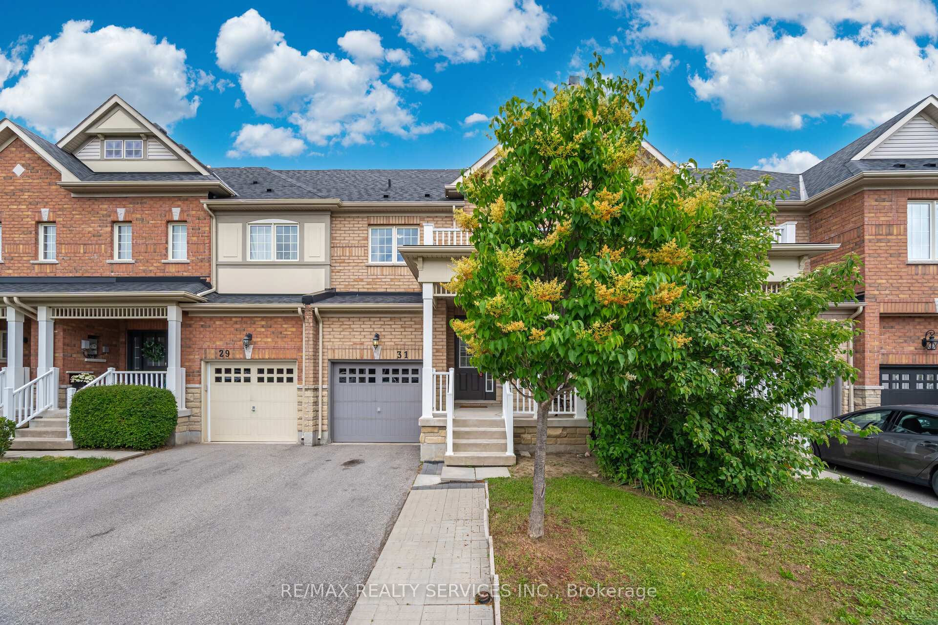31 Mccardy Court, Caledon, ON L7C 3W9
