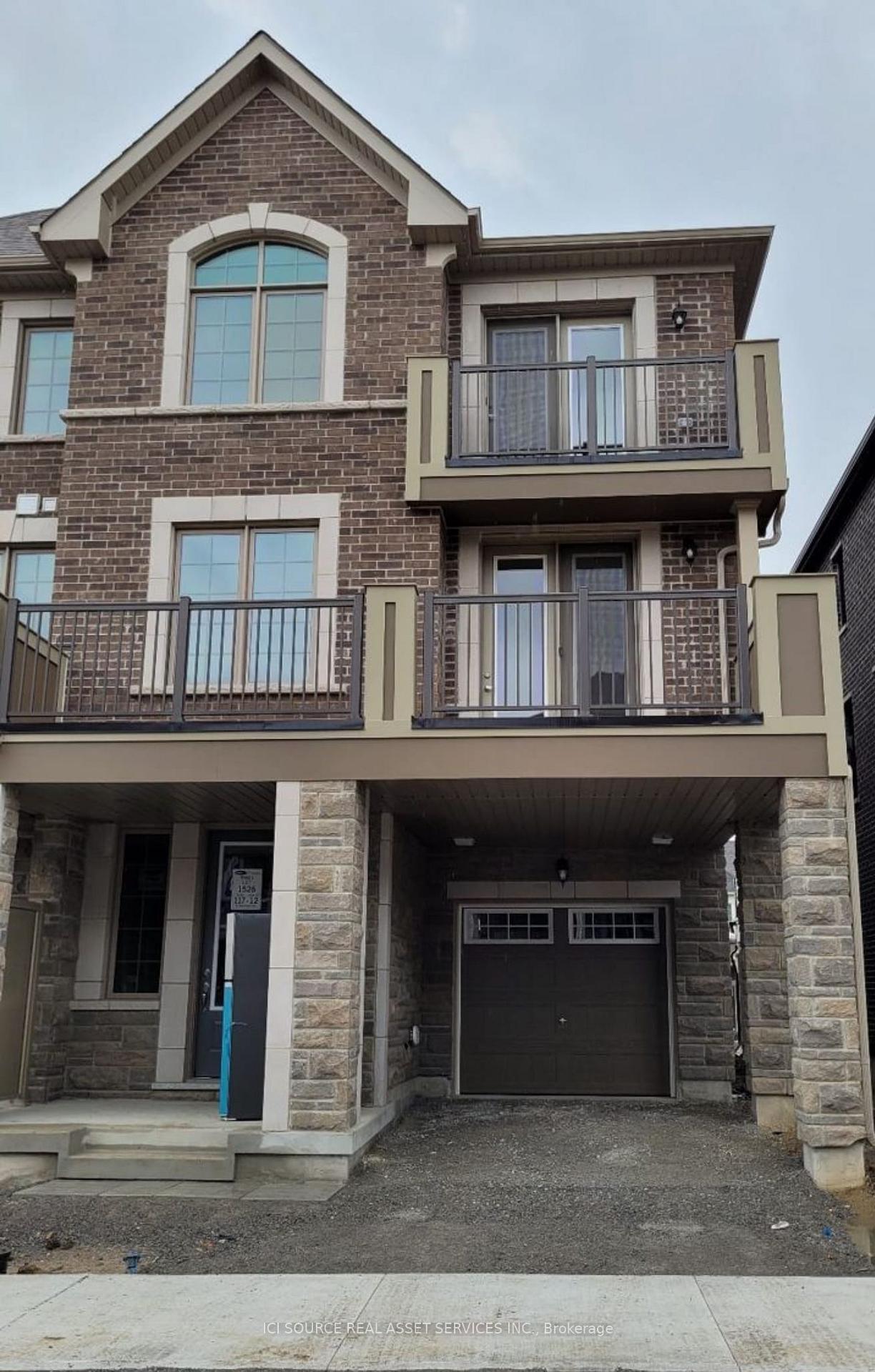31 Thomas Frisby Jr Crescent, Markham, ON L6C 3L1