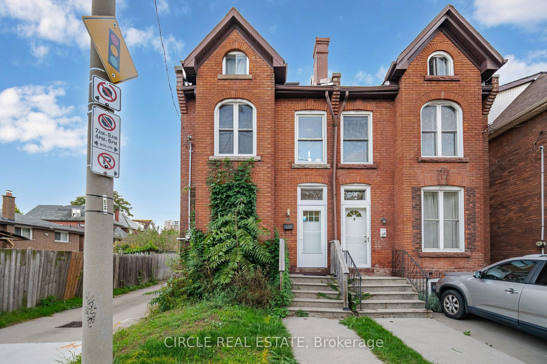 31 Wentworth Street N, Hamilton, ON L8L 5V2