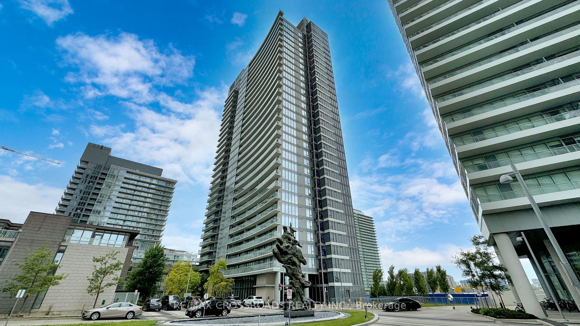 310 - 121 McMahon Drive, Toronto, ON M2K 0C1