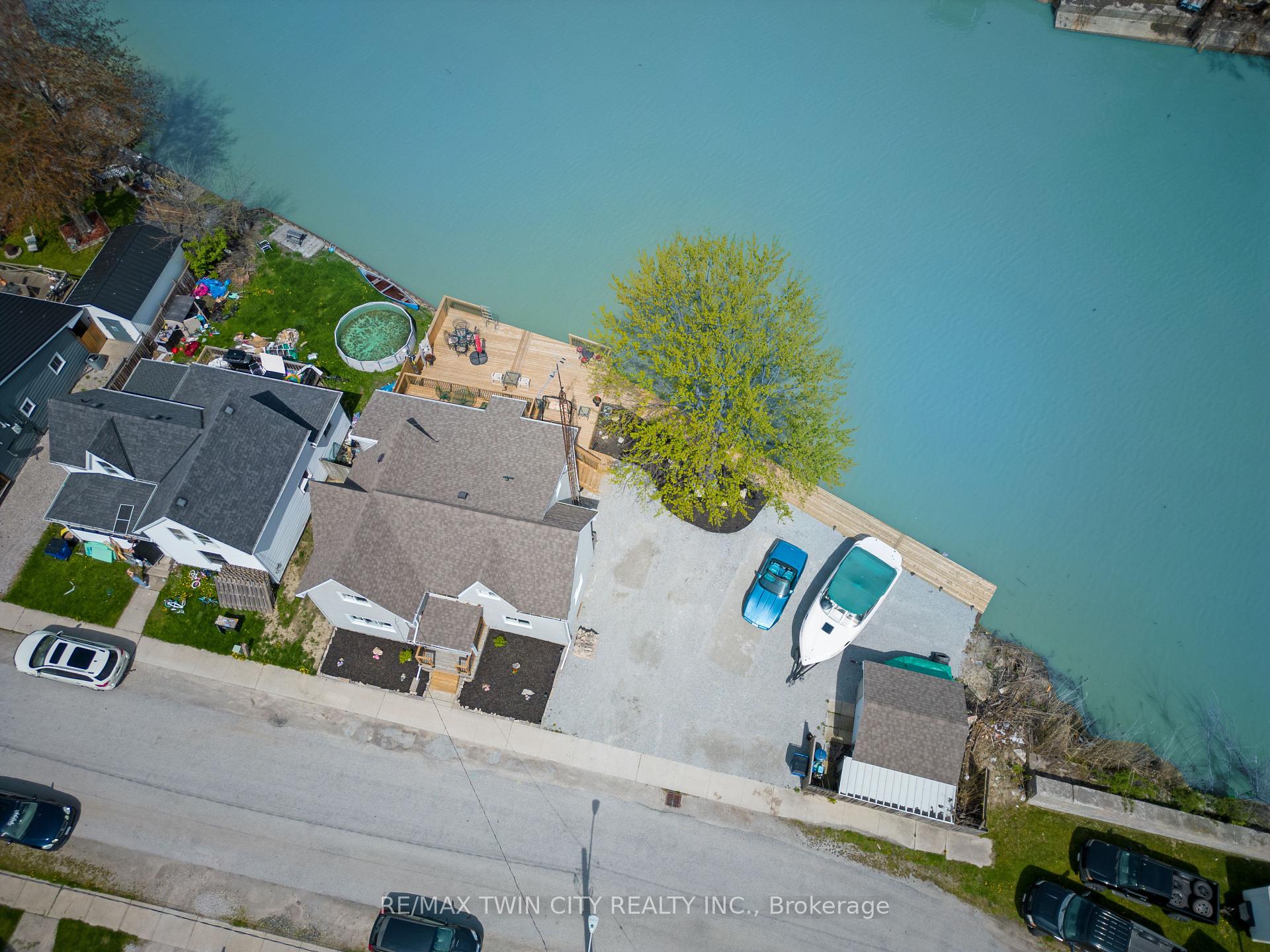 310 Emily Street, Chatham-Kent, ON N8A 4K3