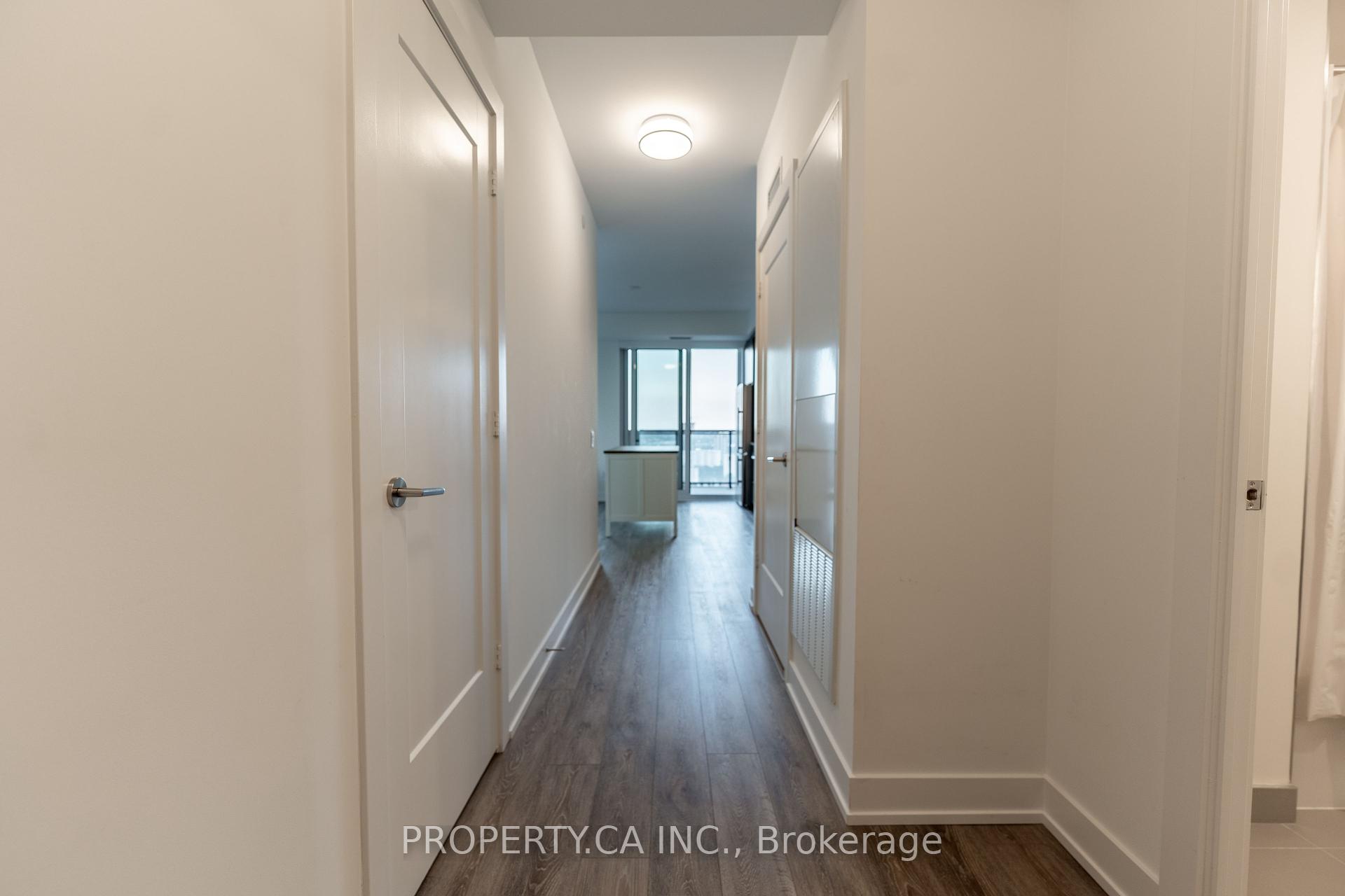 3104 - 30 Inn on the Park Drive, Toronto, ON M3C 0P7