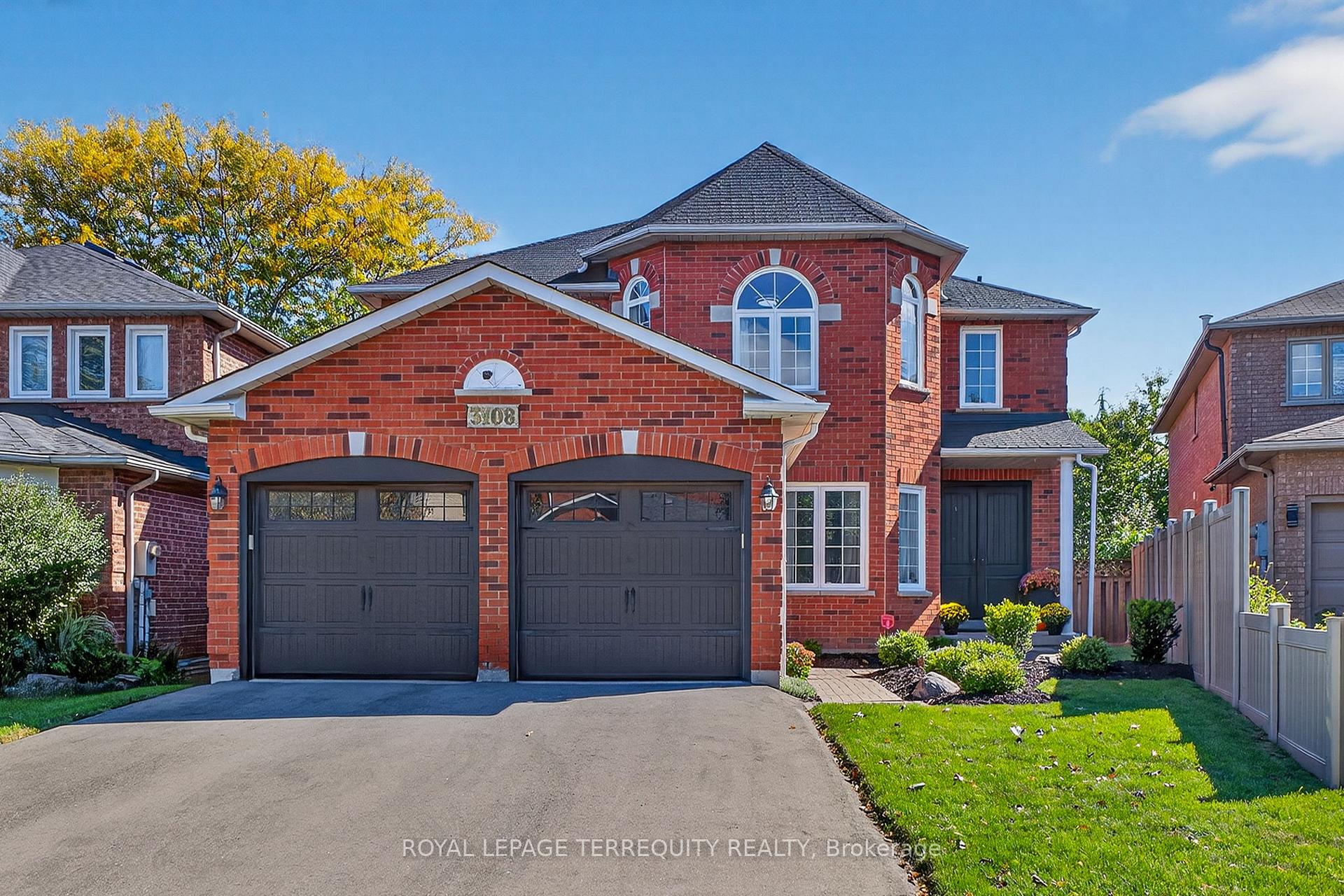 3108 Eden Oak Crescent, Mississauga, ON L5L 5V1