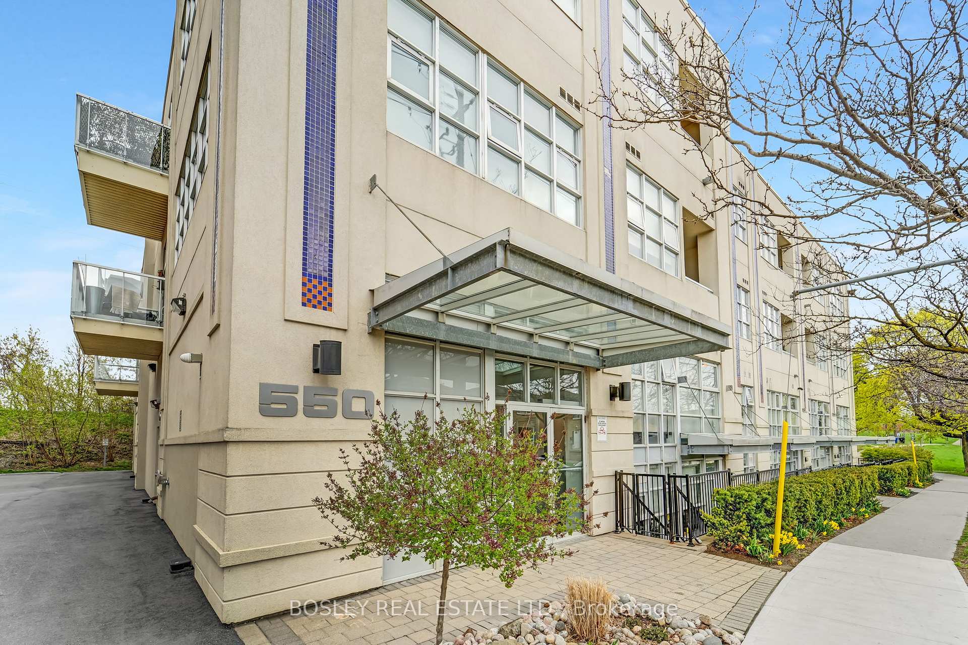 311 - 550 Hopewell Avenue, Toronto, ON M6E 2S6