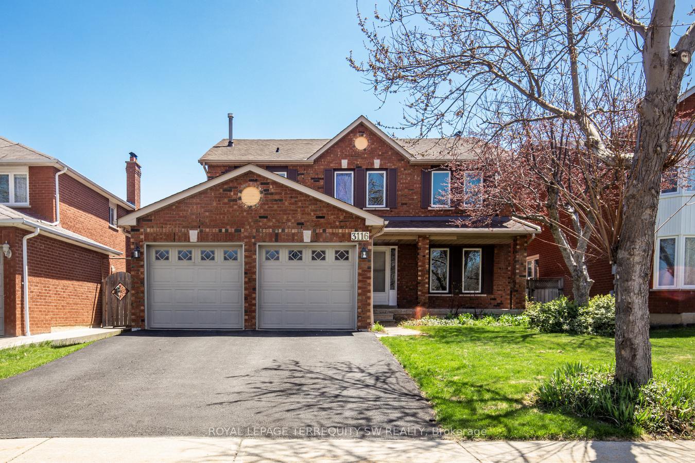 3116 The Collegeway, Mississauga, ON L5L 4Z6