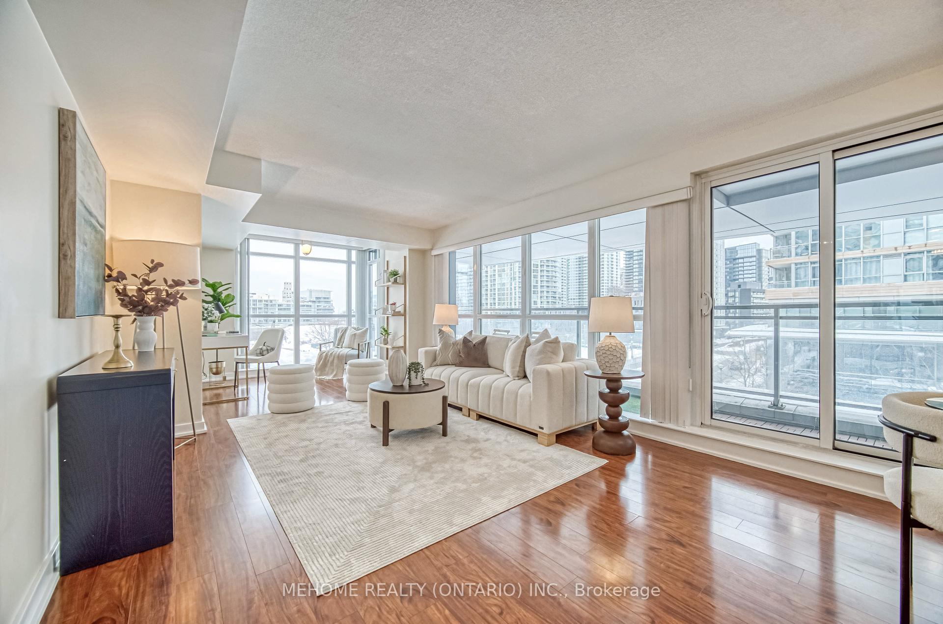 312 - 10 Capreol Court, Toronto, ON M5V 4B3