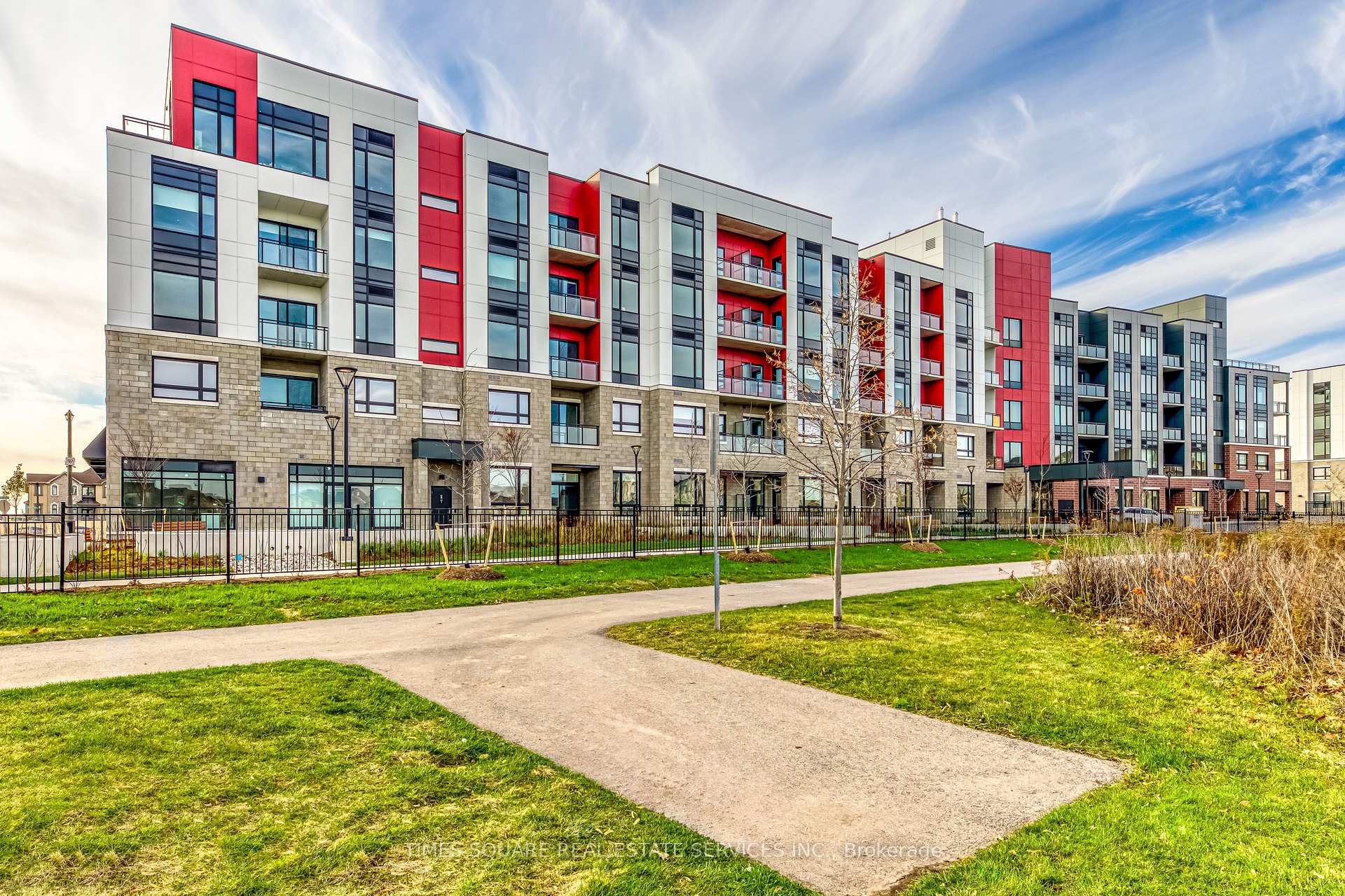 312 - 3265 Carding Mill Trail W, Oakville, ON L6M 5P7