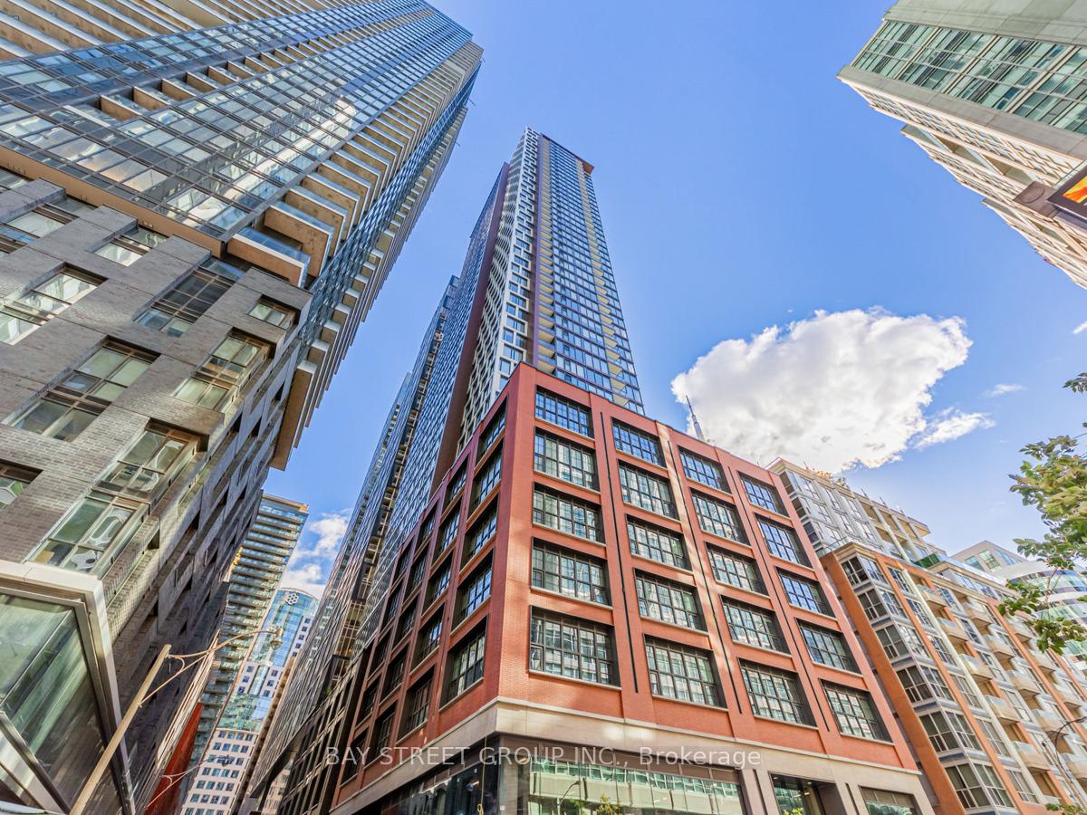 312 - 55 Mercer Street, Toronto, ON M5V 0W4
