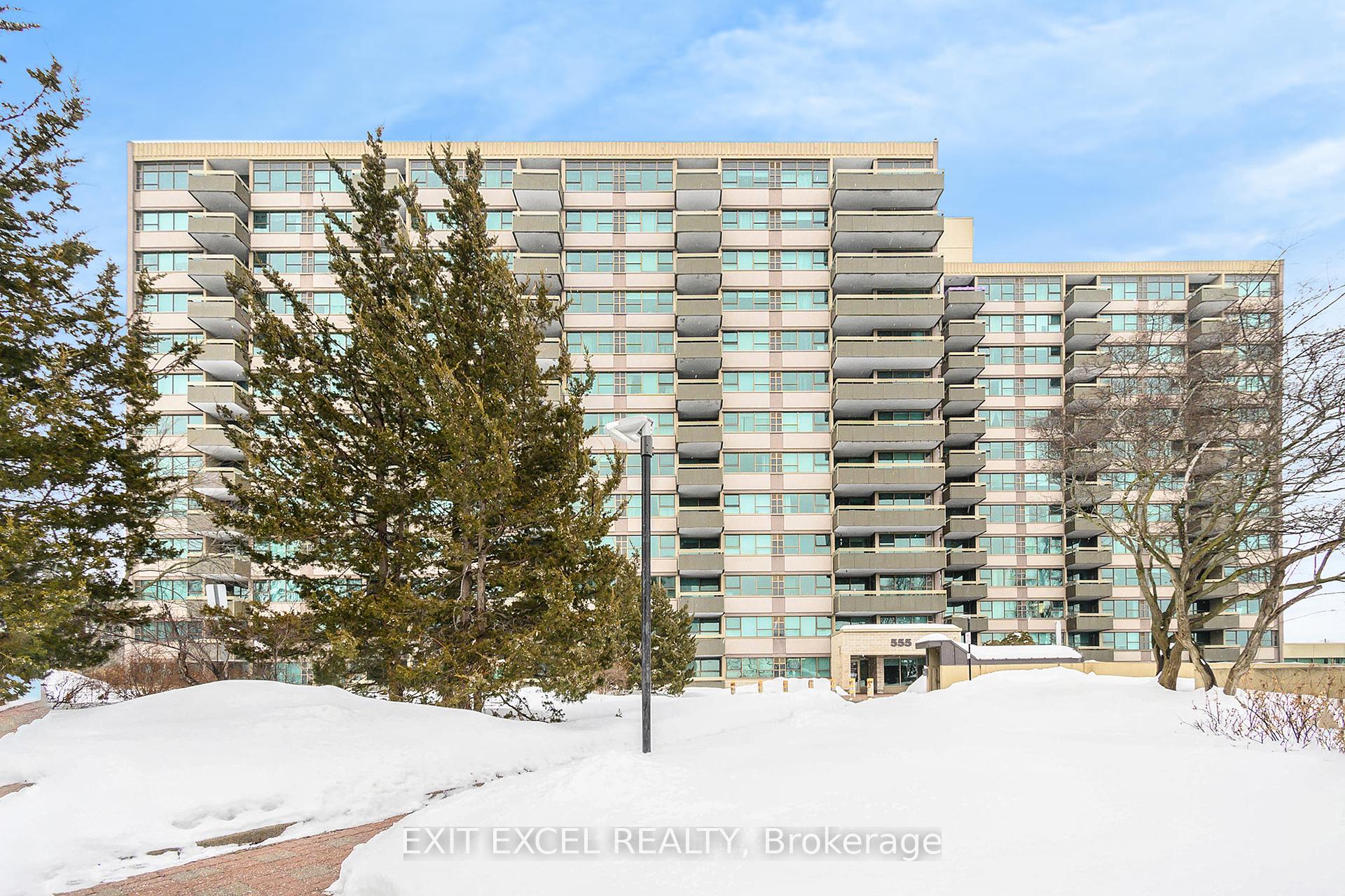 312 - 555 Brittany Drive, Manor Park - Cardinal Glen and Area, ON K1K 4C5