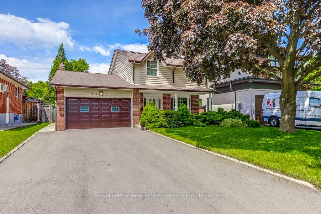 3121 Victoria Street, Oakville, ON L6L 1K3