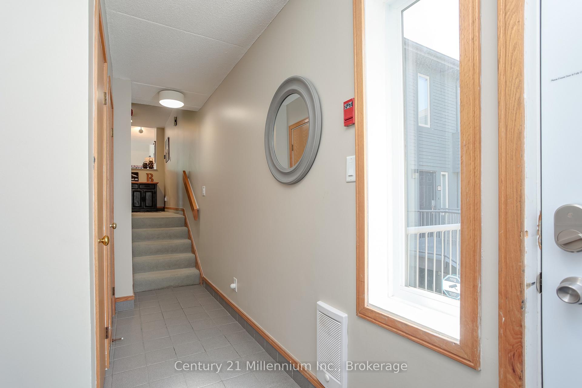 313 - 107 Ann Heggtveit Drive, Blue Mountains, ON L9Y 0P7