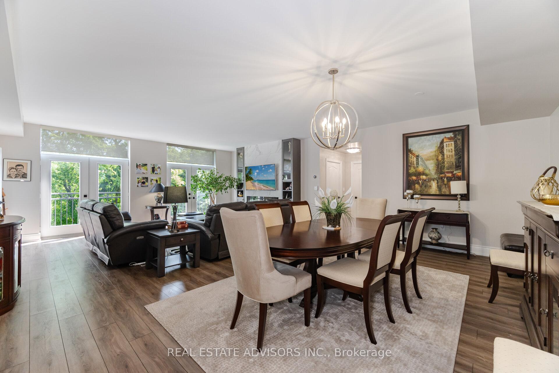 313 - 53 Woodbridge Avenue, Vaughan, ON L4L 9K9