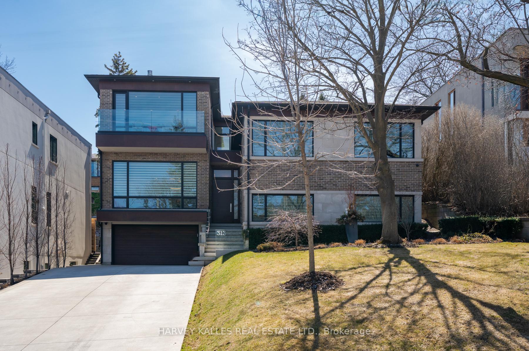 313 Hillhurst Boulevard, Toronto, ON M6B 1M9