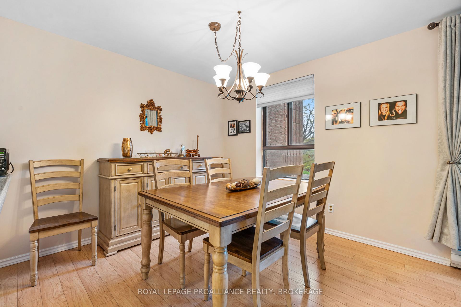 314 - 17 Eldon Hall Place, Kingston, ON K7M 7H5