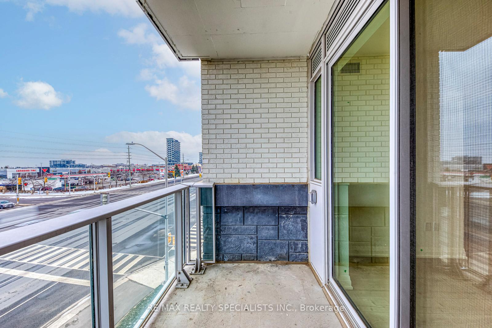 314 - 412 Silver Maple Road, Oakville, ON L6H 7X8