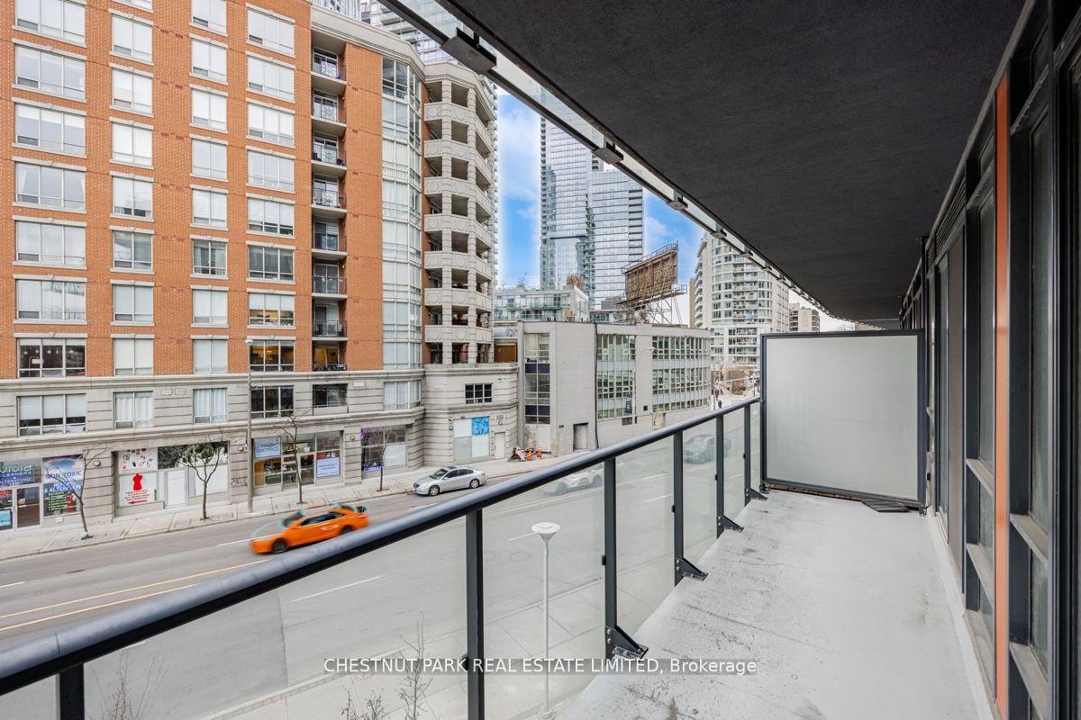 316 - 825 Church Street, Toronto, ON M4W 3Z4