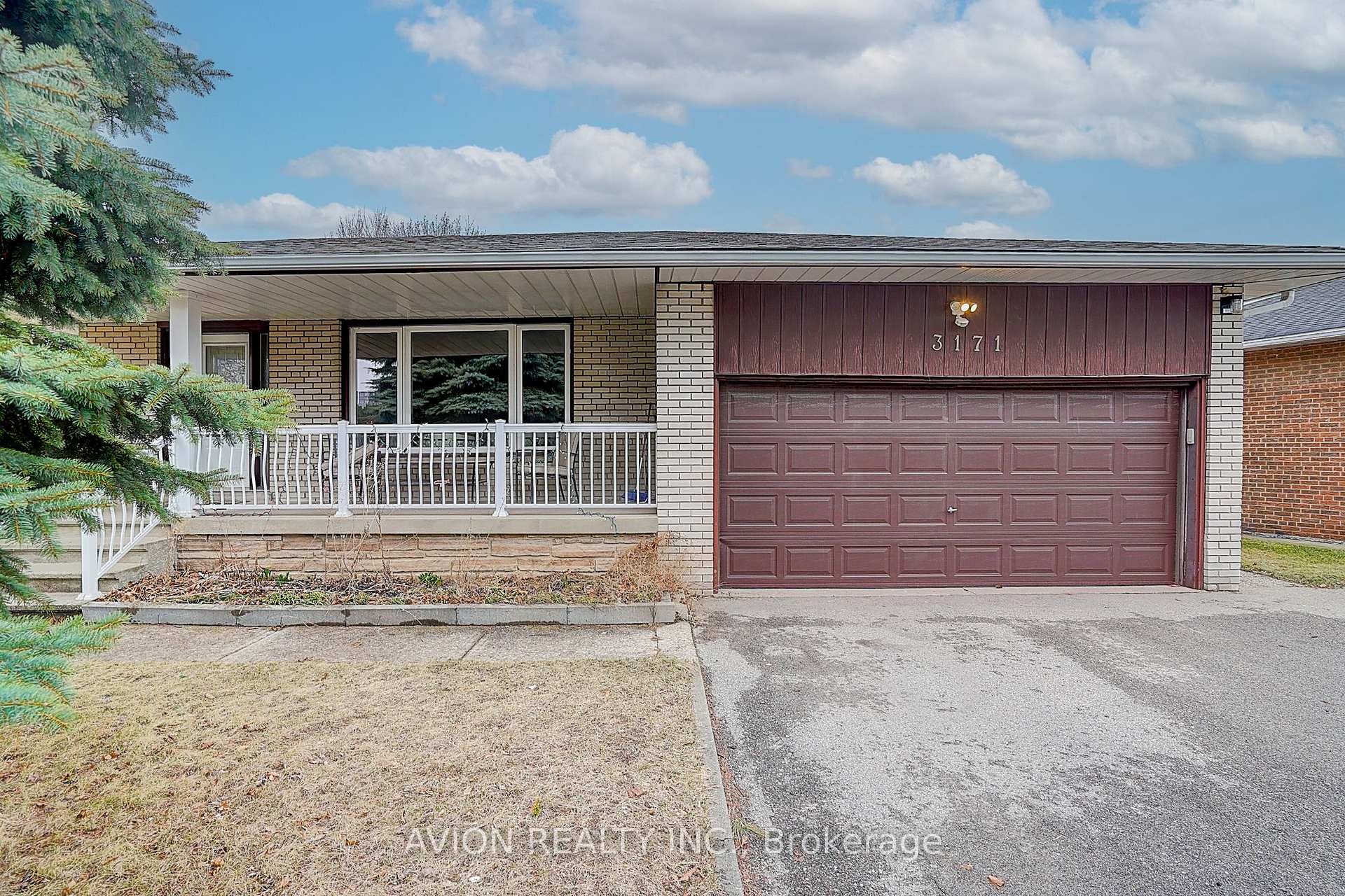 3171 Golden Orchard Drive, Mississauga, ON L4Y 3G7