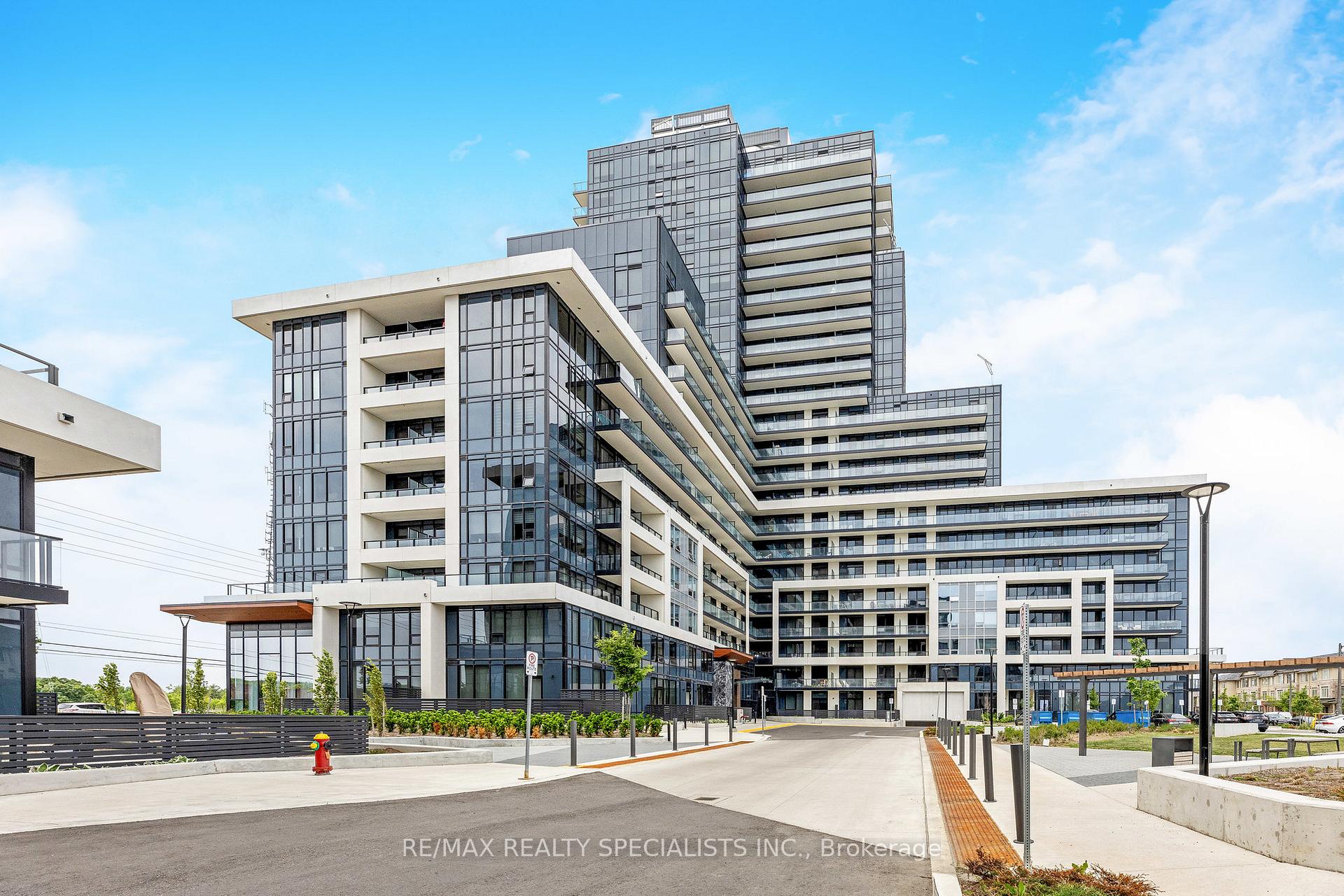 318 - 3228 William Coltson Avenue, Oakville, ON L6H 7X9