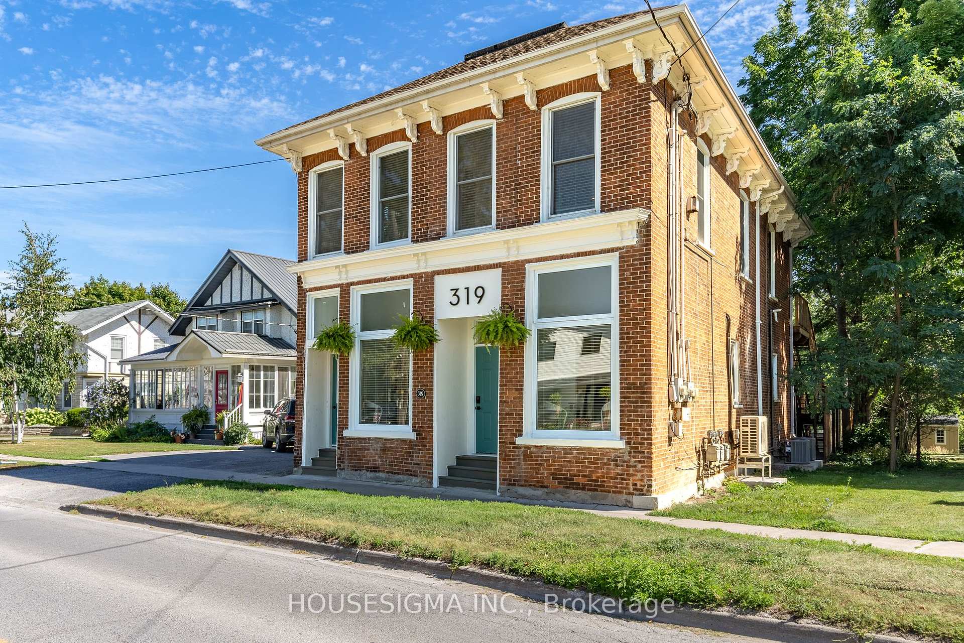 319 Main Street E, Prince Edward County, ON K0K 3L0