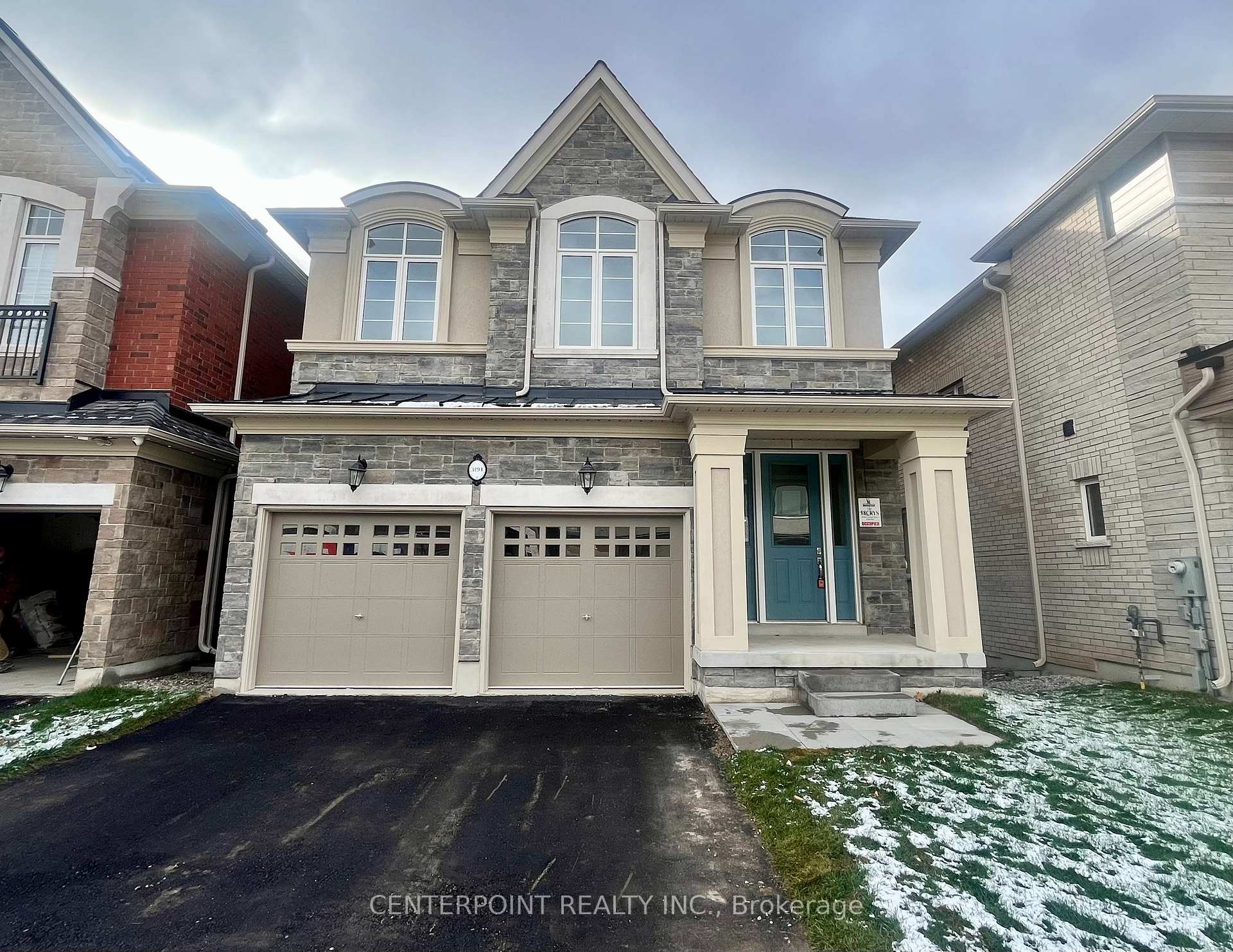 3194 Crystal Drive, Oakville, ON L6M 0W8