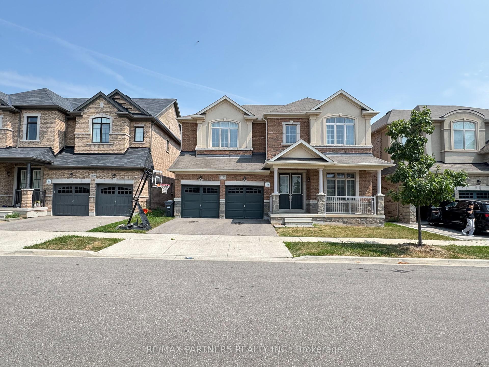 3195 William Rose Way, Oakville, ON L6H 0T3