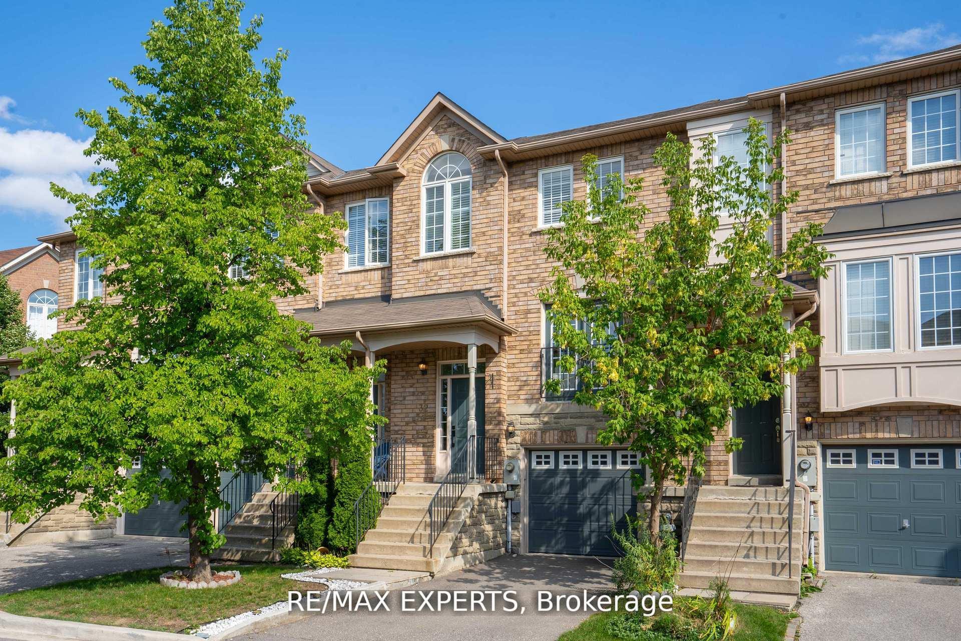 32 - 19 Foxchase Avenue, Vaughan, ON L4L 9M9