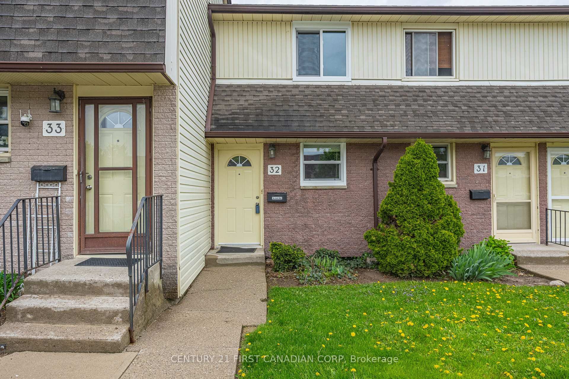 32 - 1919 Trafalgar Street, London East, ON N5V 1A1