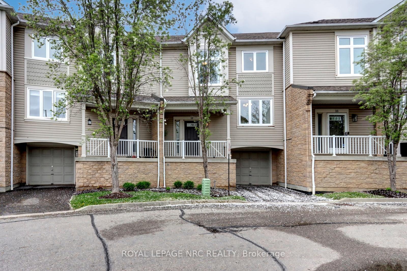 32 - 7101 Branigan Gate, Mississauga, ON L5N 7S2