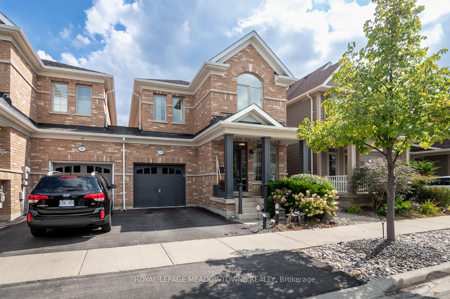 32 Forbes Terrace, Milton, ON L9T 3X3