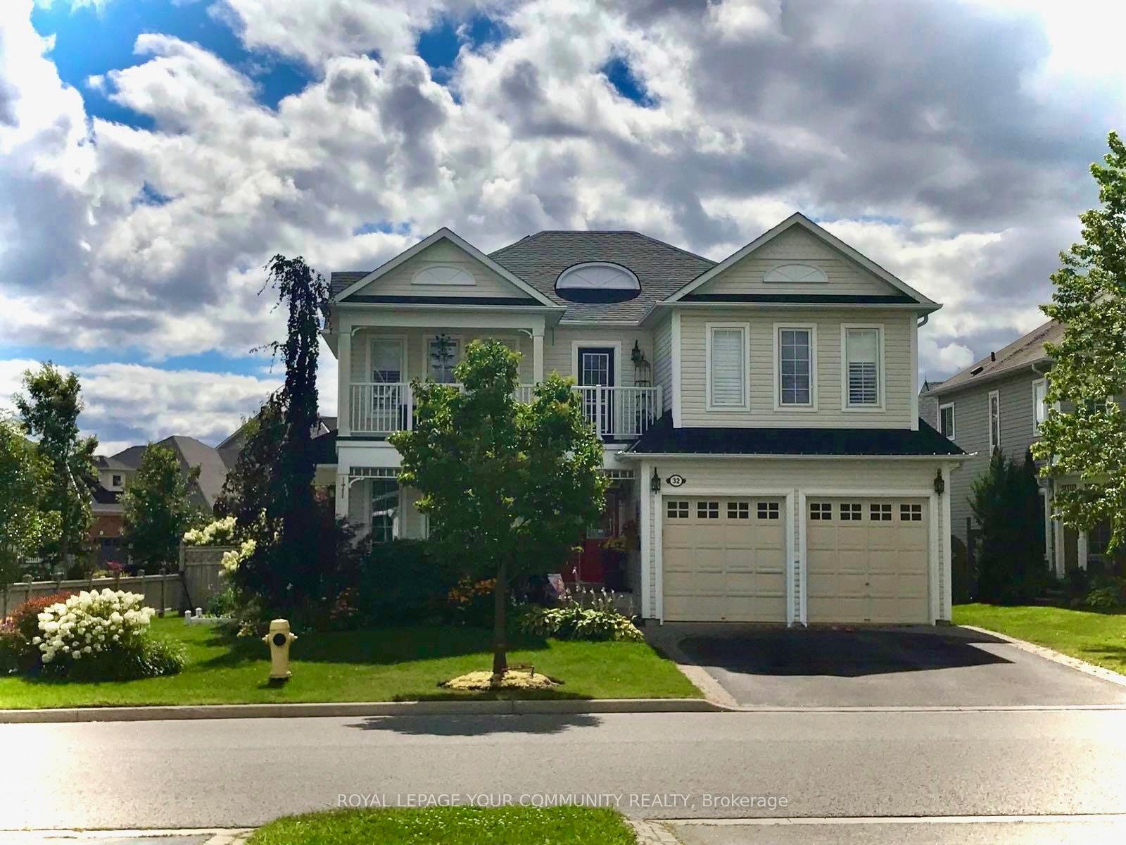 32 Hanson Crescent, Whitby, ON L1M 2K9
