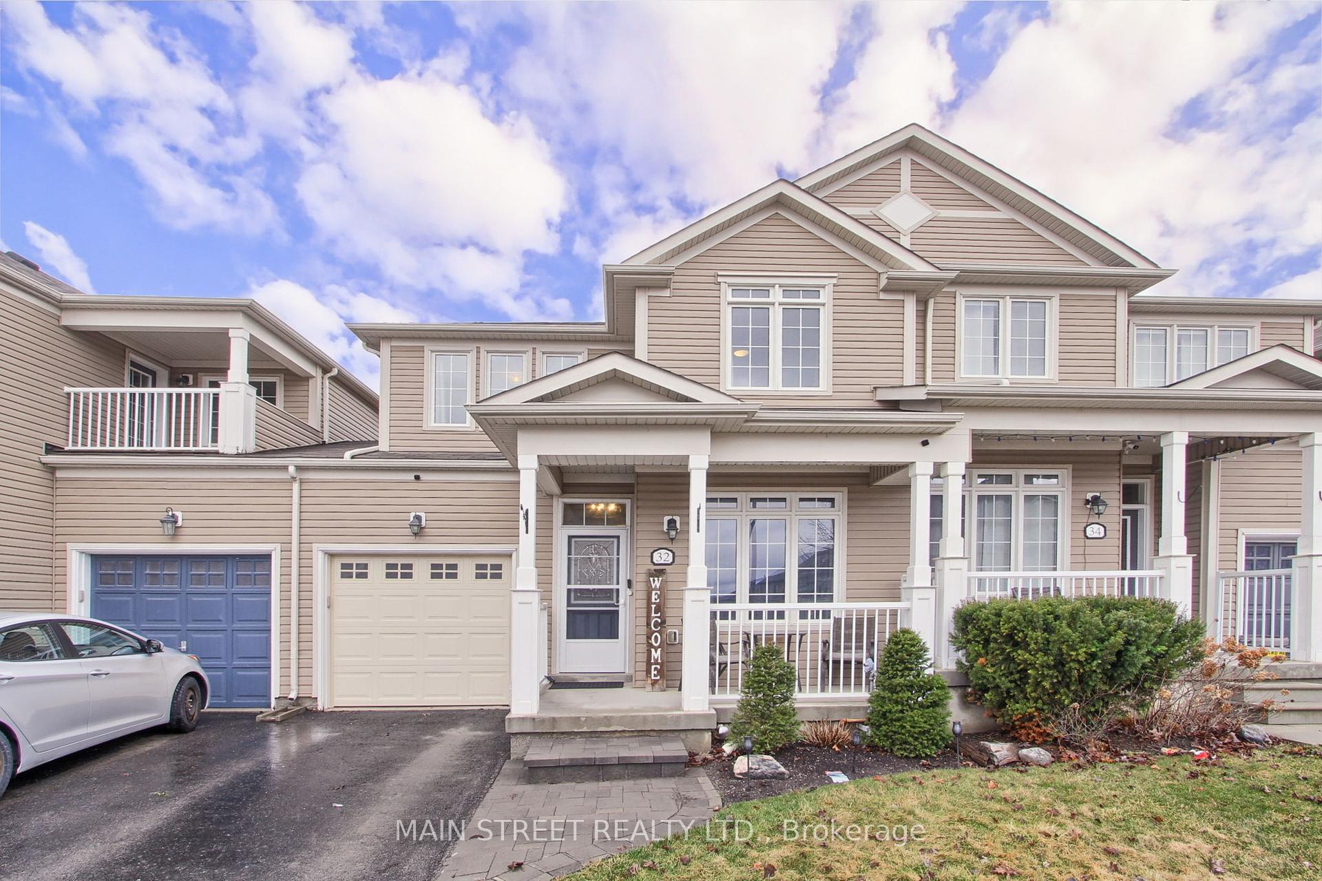 32 Hickory Ridge Street, Georgina, ON L4P 0E8