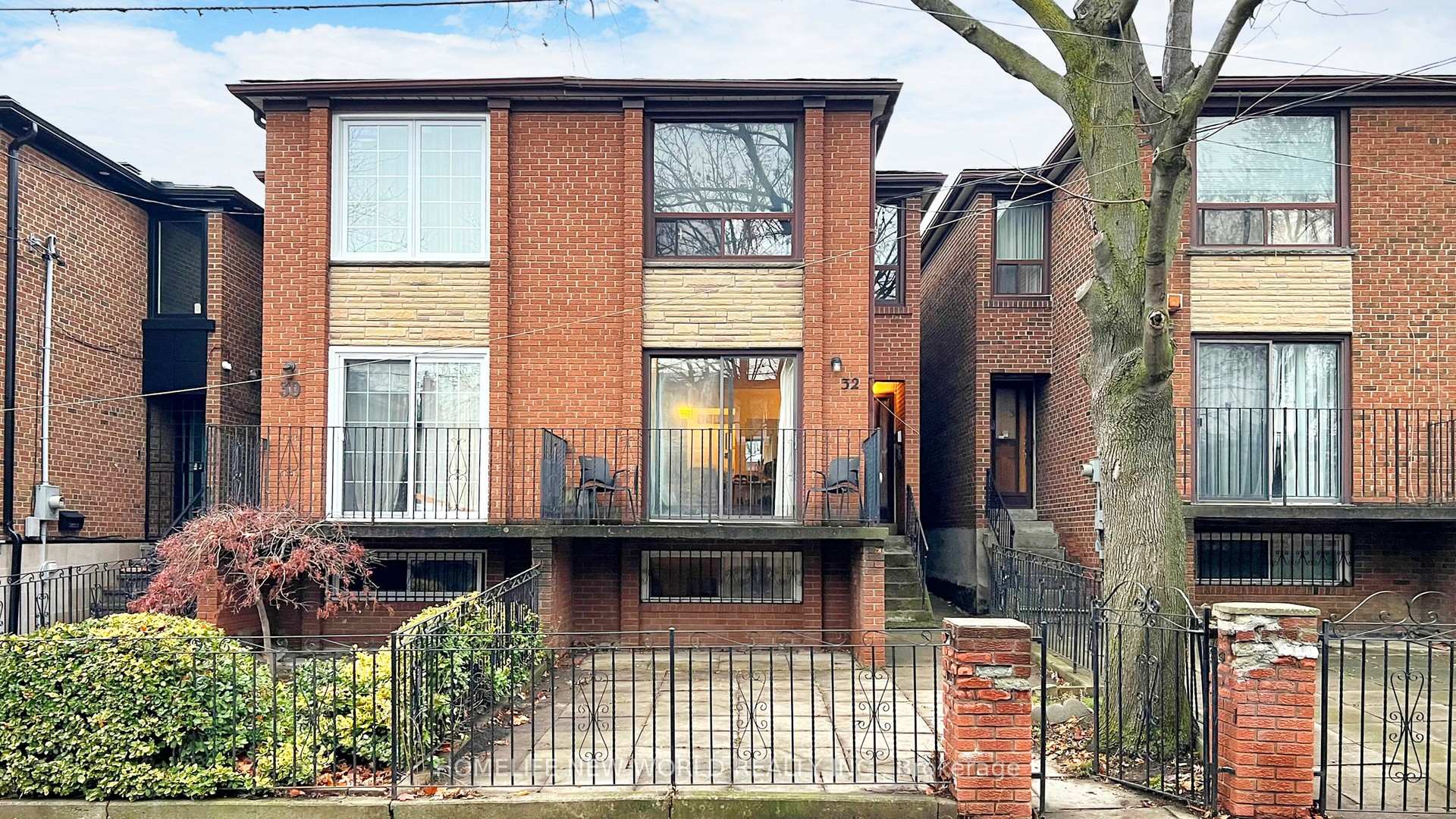 32 Markham Street, Toronto, ON M6J 2G2