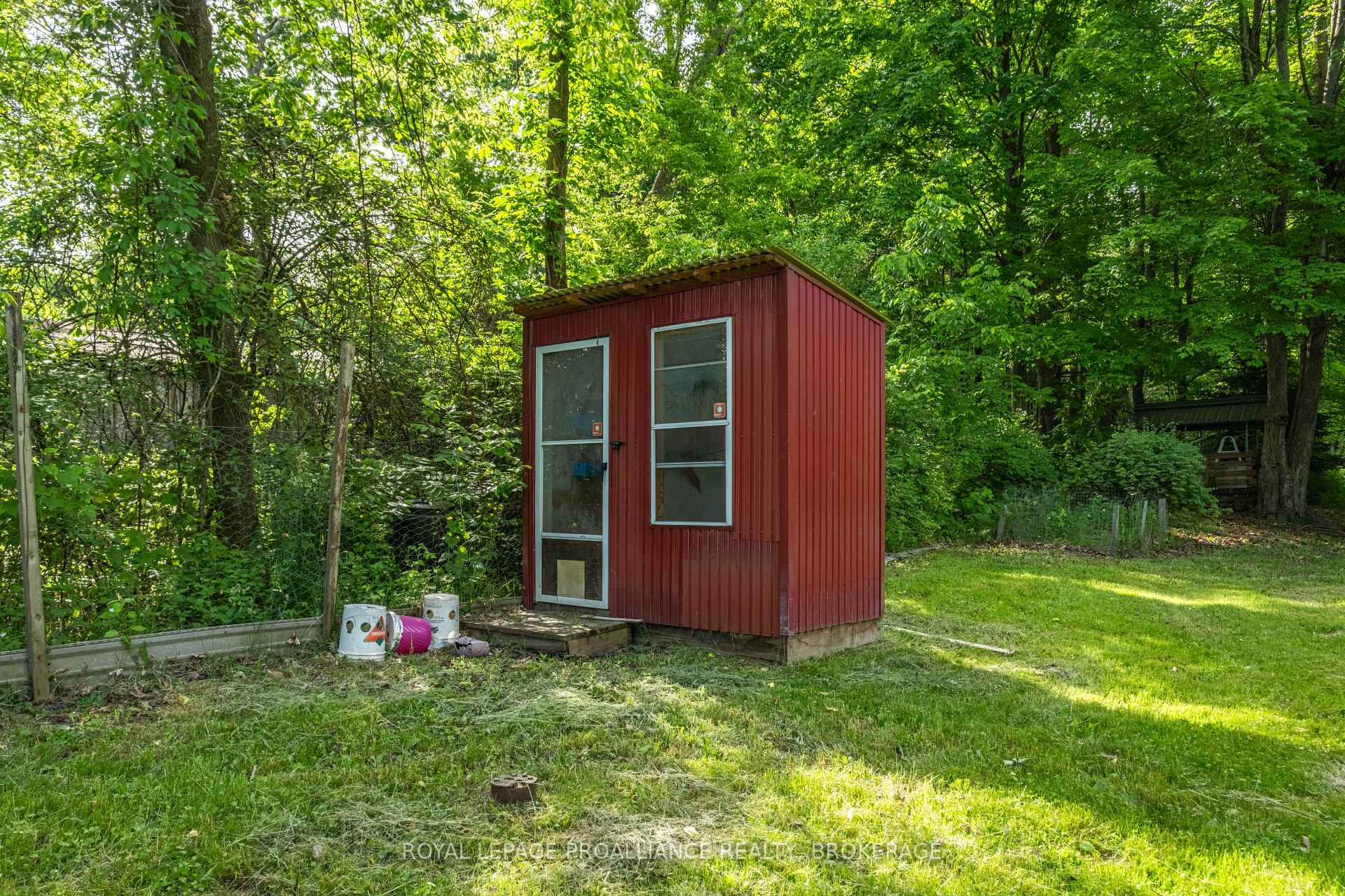 32 Old River Road, Leeds and the Thousand Islands, ON K0E 1R0