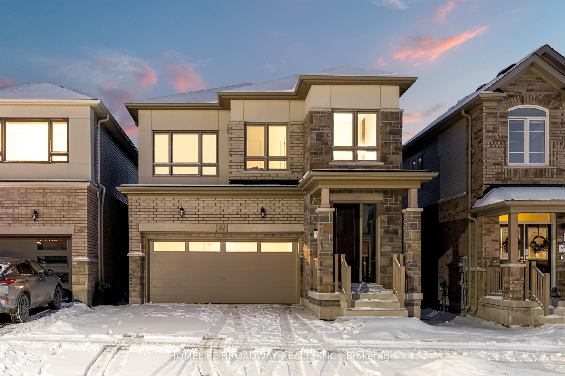 32 Phoenix Boulevard, Barrie, ON L9S 2Z4