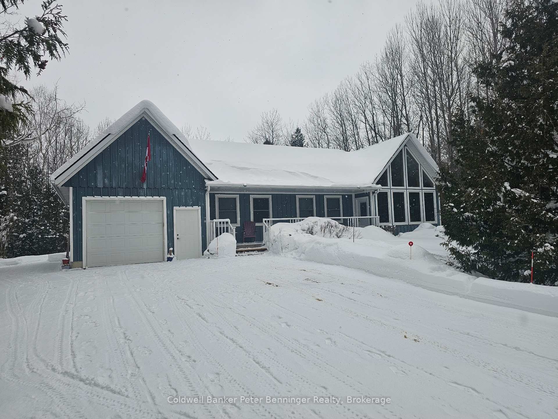 32 PINE FOREST Drive, South Bruce Peninsula, ON N0H 1P0