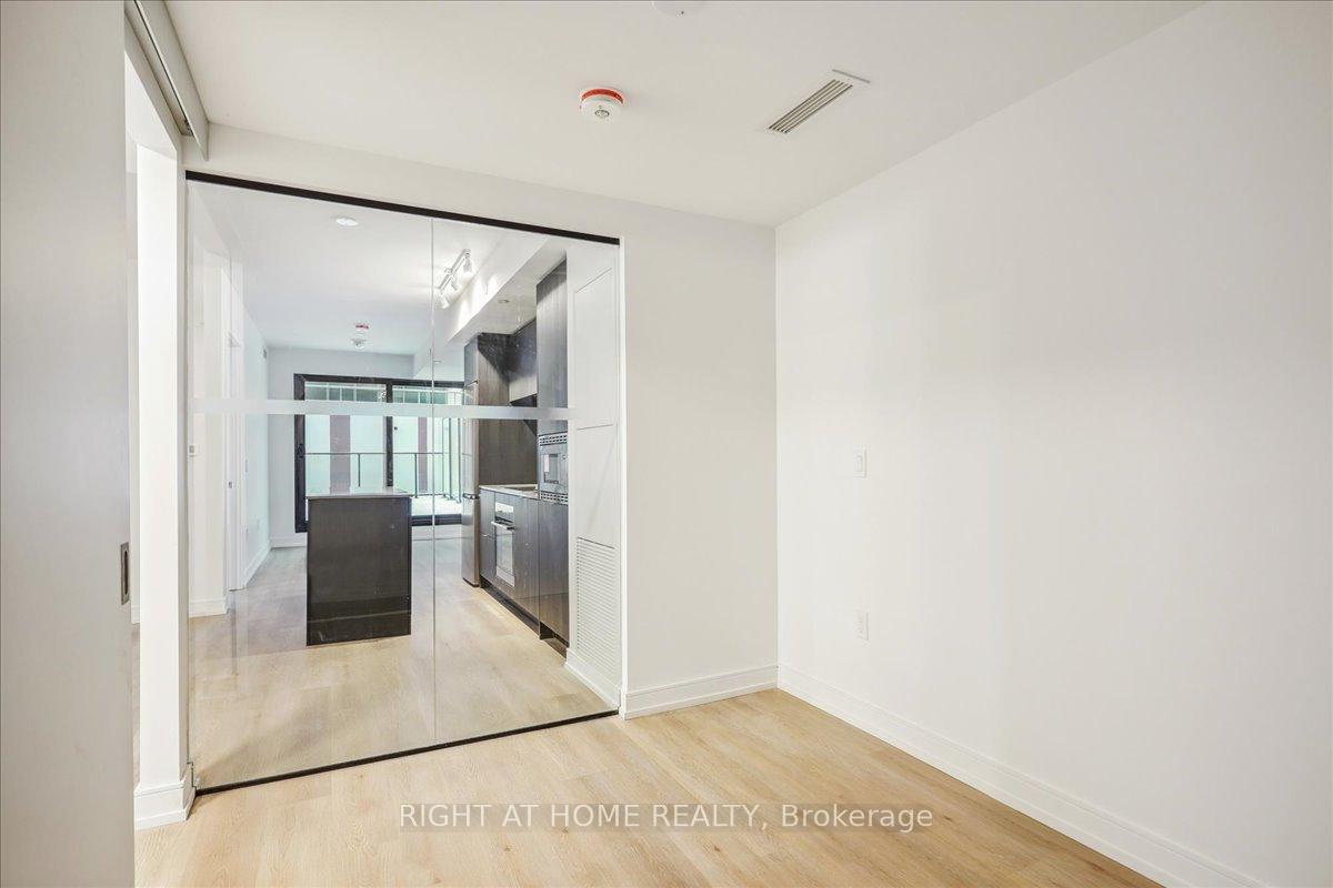 320 - 1 Jarvis Street, Hamilton, ON L8R 3J2