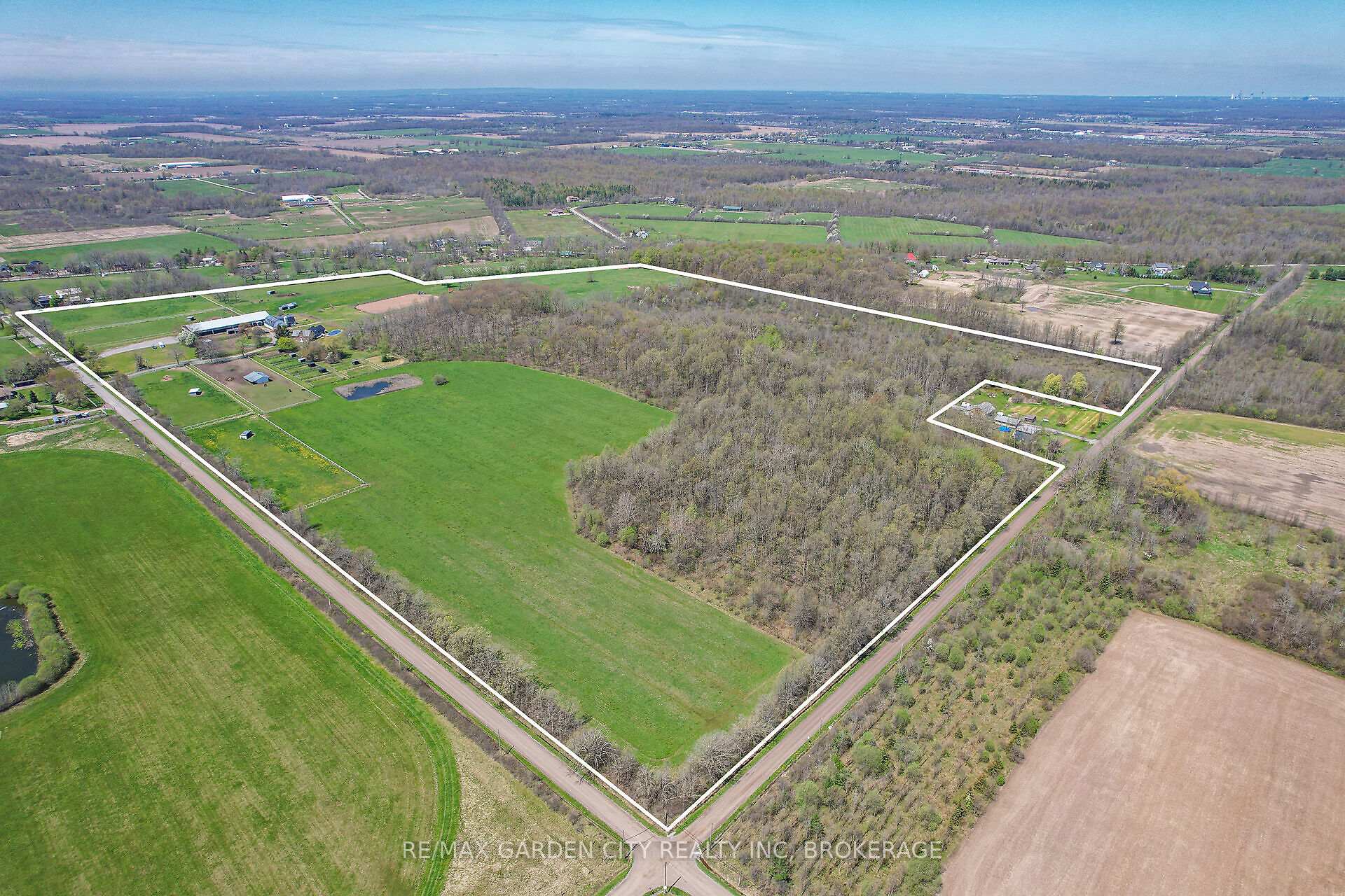 3200 BERTIE Road, Fort Erie, ON L0S 1N0