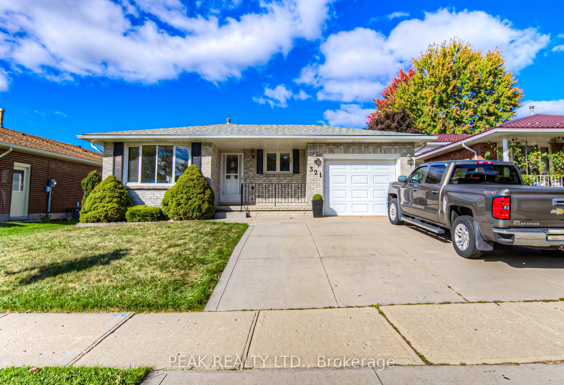 321 Rolling Meadows Drive, Kitchener, ON N2N 2V4