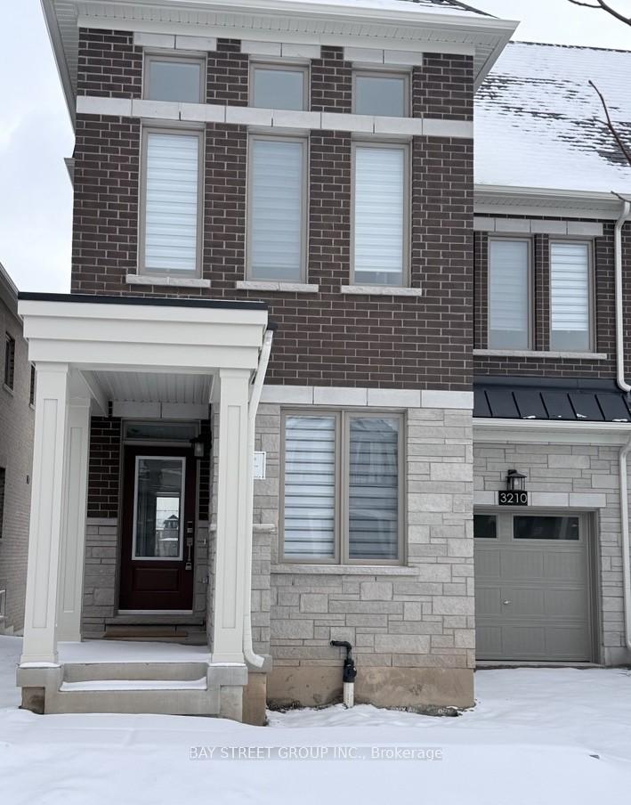 3210 Crystal Drive, Oakville, ON L6M 5S8