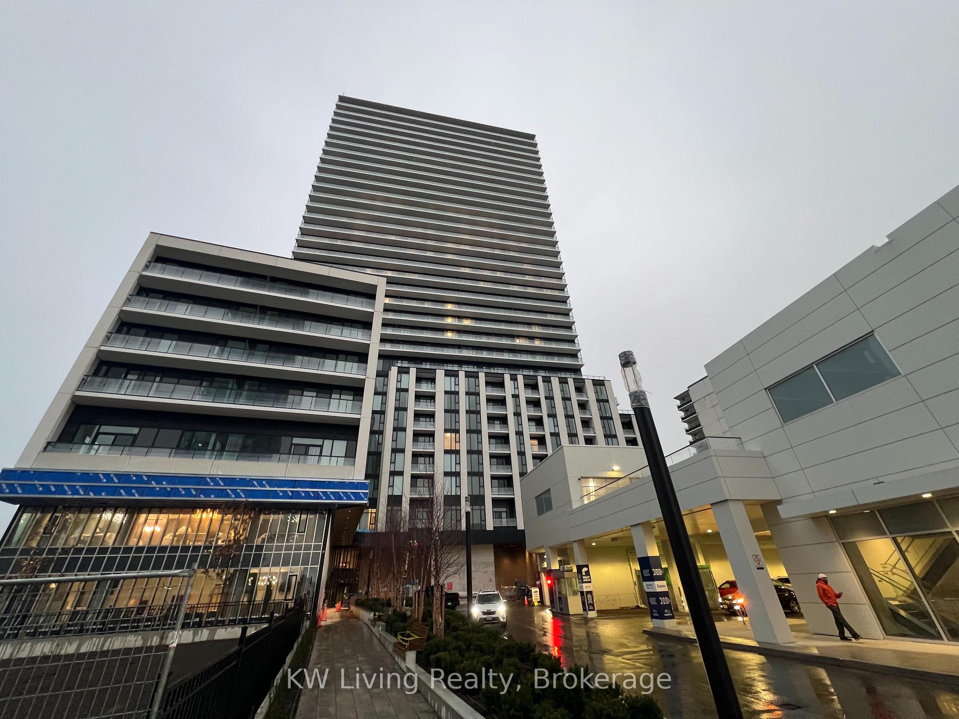 322 - 5858 Yonge Street, Toronto, ON M2M 3T3