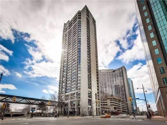 3229 - 33 Harbour Square, Toronto, ON M5J 2G2