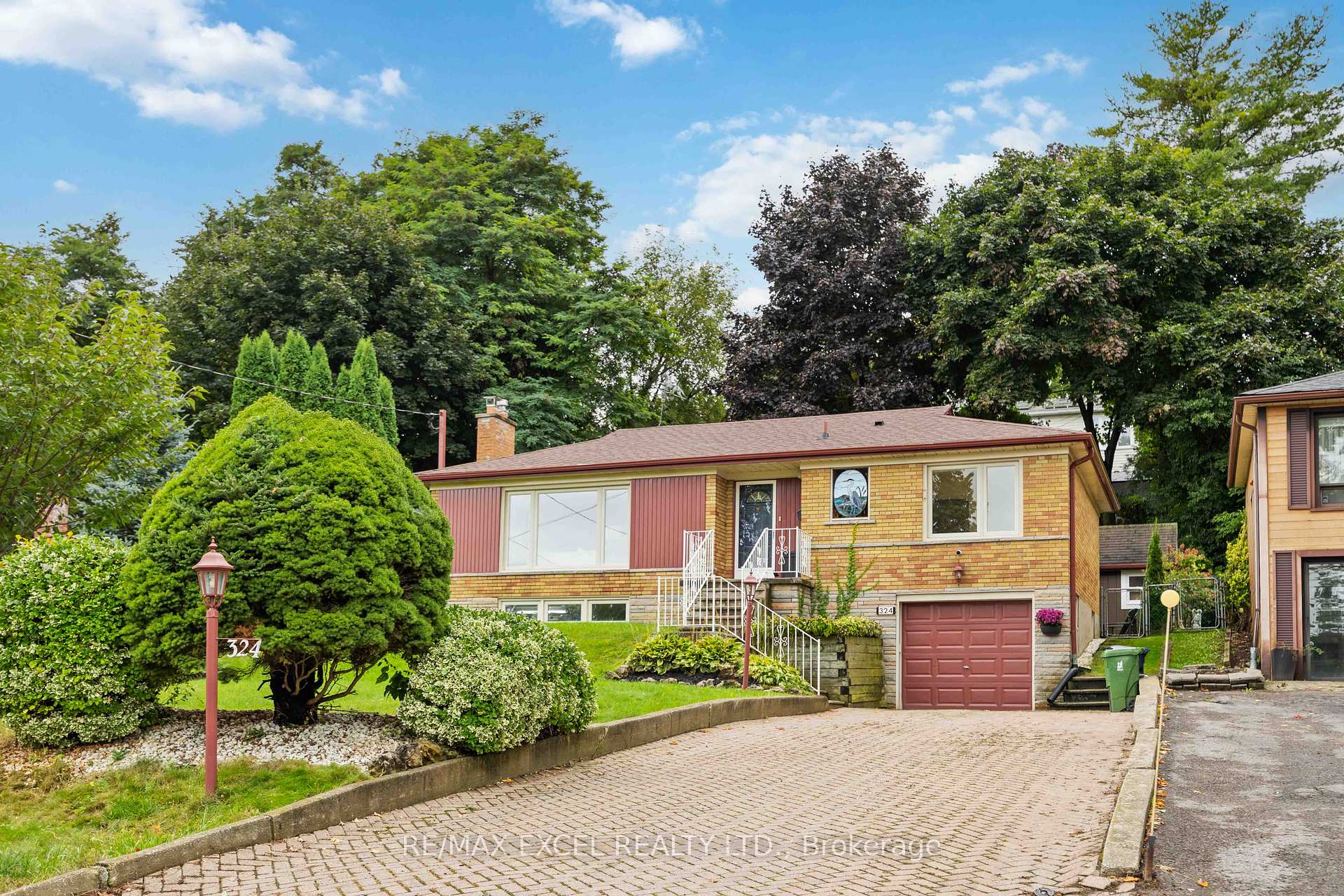 324 Jaybell Grove, Toronto, ON M1C 2X5