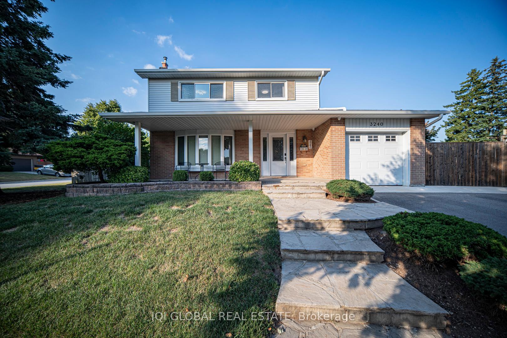 3240 Centennial Drive, Burlington, ON L7M 1M8