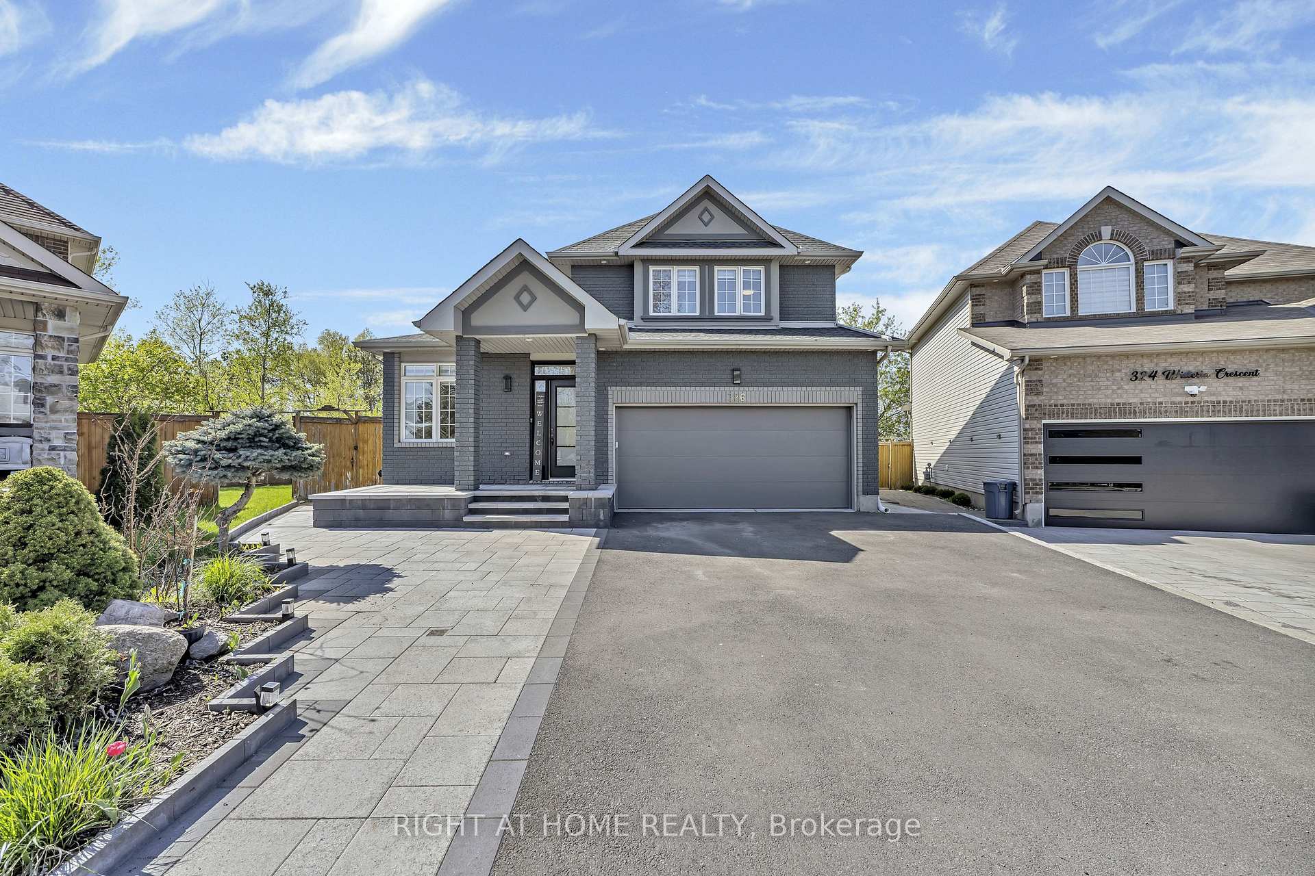 326 Wisteria Crescent, Hunt Club - Windsor Park Village and Area, ON ...