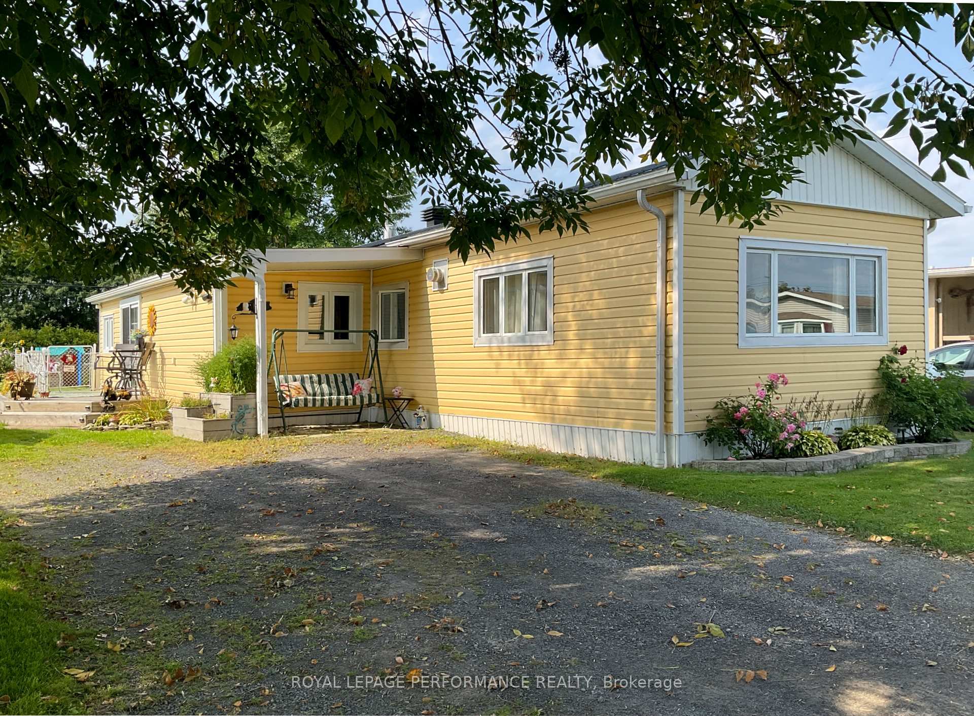 10 - 3265 Front Road, East Hawkesbury, ON K6A 2R2