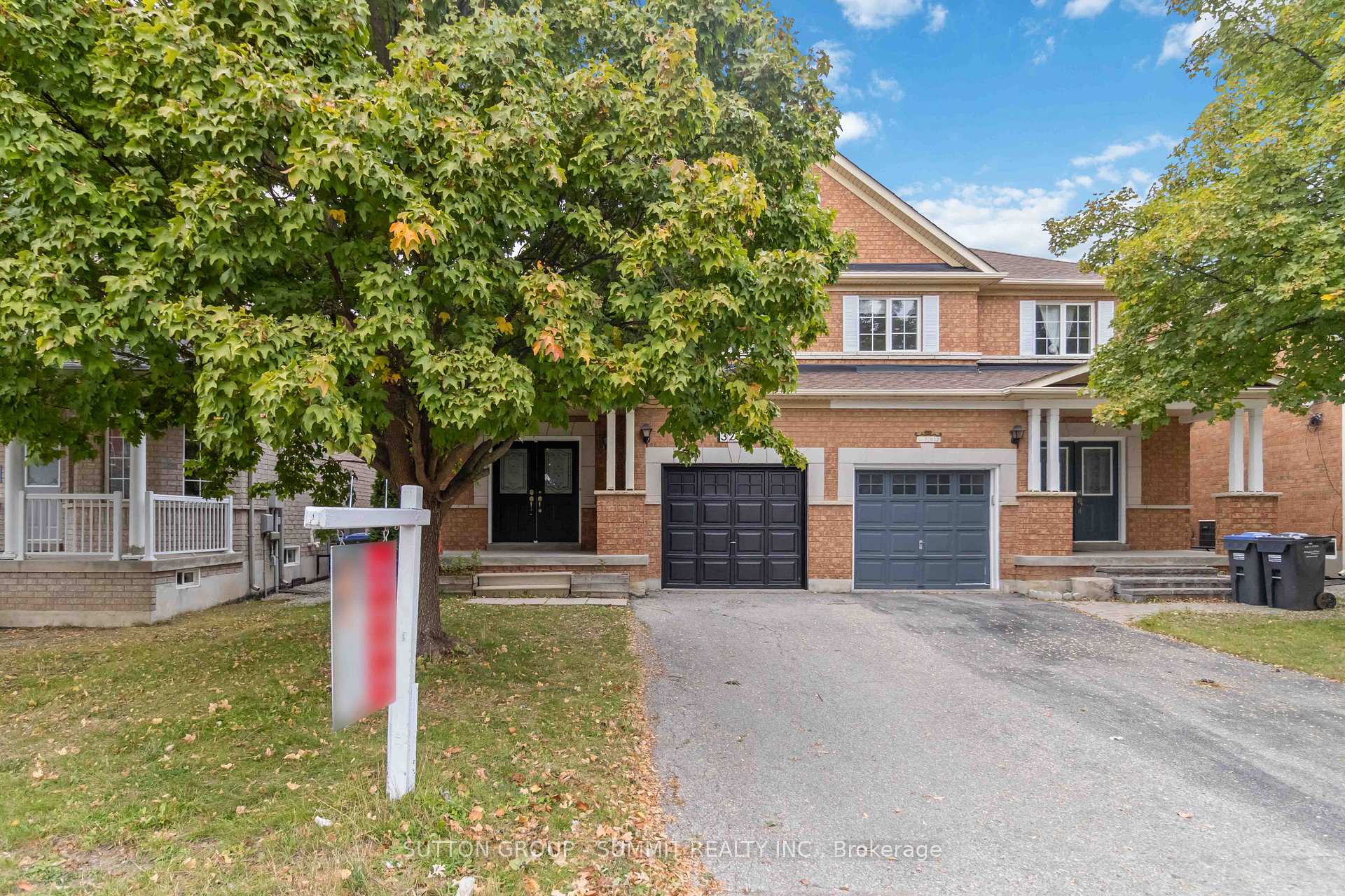 3269 Camberwell Drive, Mississauga, ON L5M 6T2
