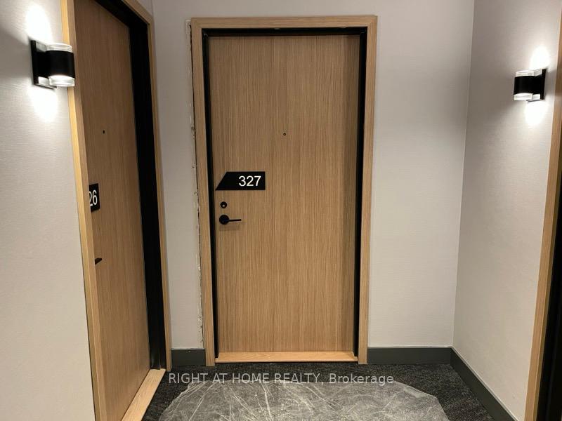 327 - 35 Parliament Street, Toronto, ON M5A 0Z5