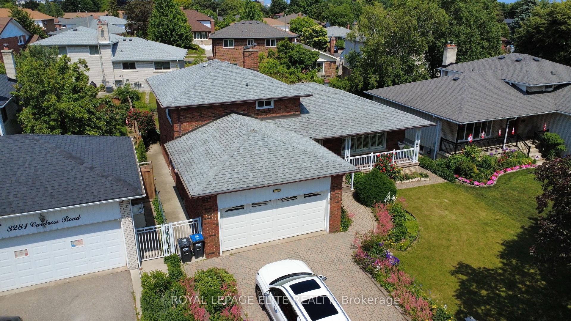3277 CARDROSS Road, Mississauga, ON L4X 2N4
